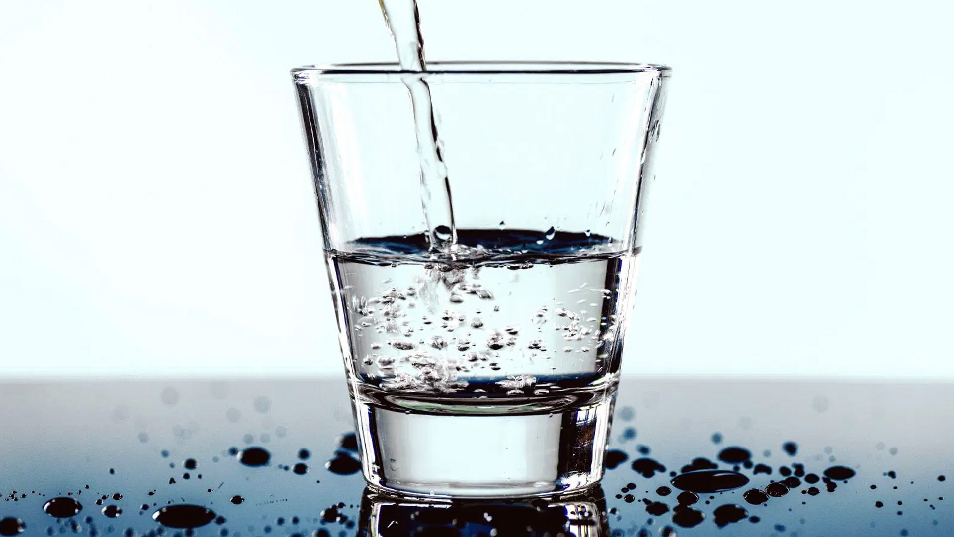 Benefits Of Installing A Water Filter - Detailed Guide - Lucid Plumbing